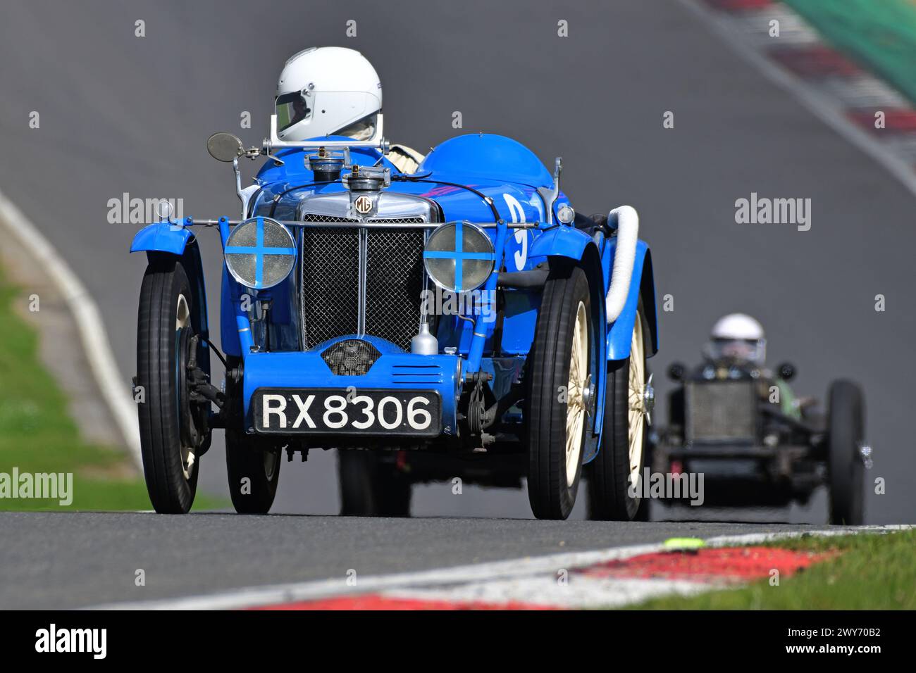 Chris Cadman, MG Montlhery, Triple M Racing, fifteen minutes of racing ...