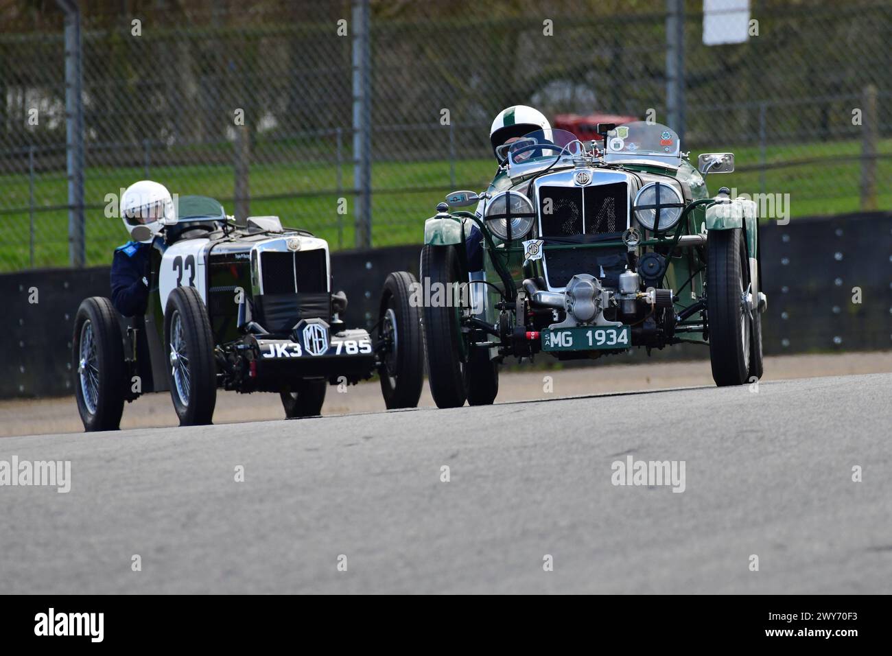 Peter Cundy, MG NA, Triple M Racing, fifteen minutes of racing for pre ...
