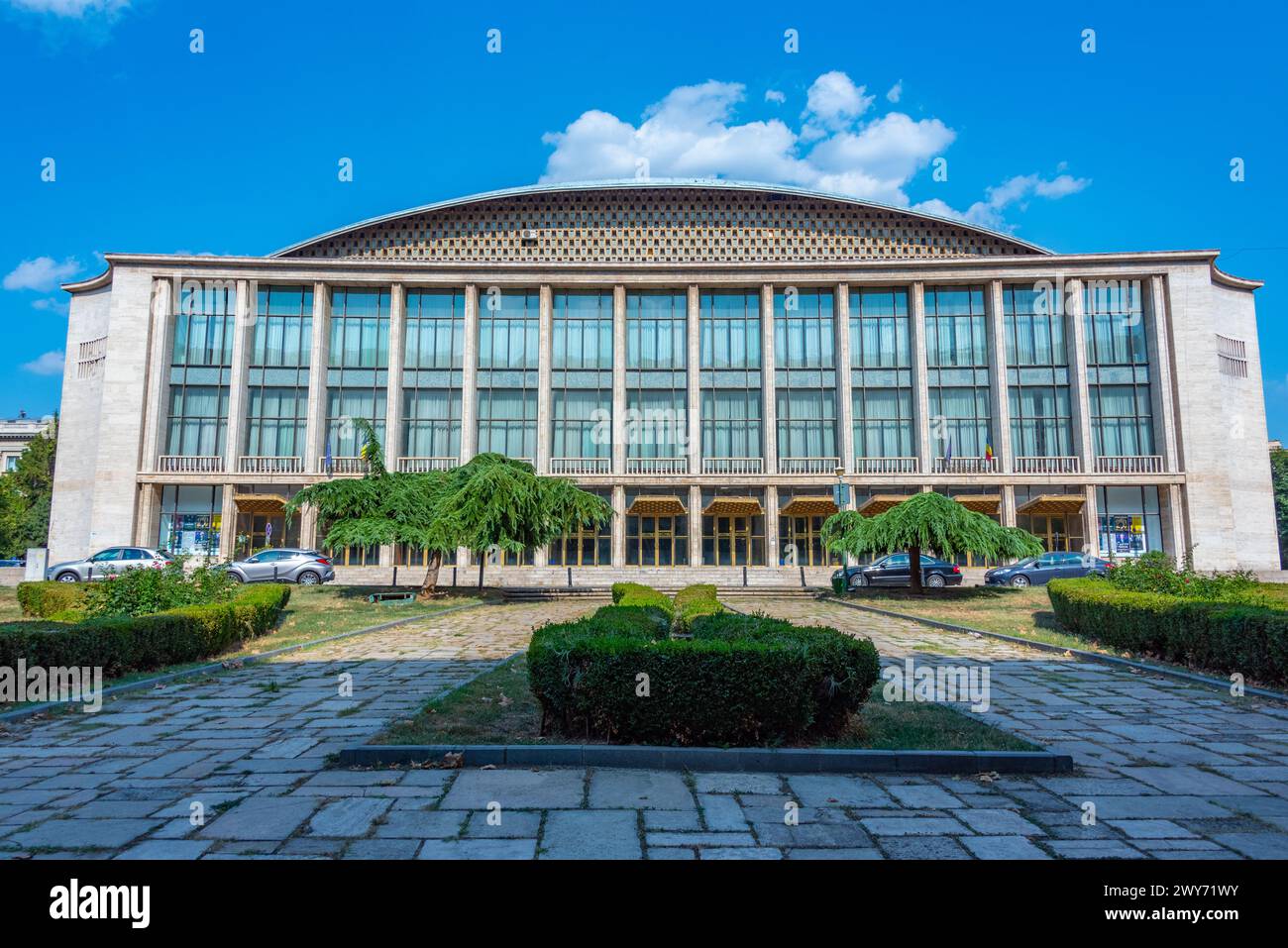Bucharest palace hall hi-res stock photography and images - Alamy