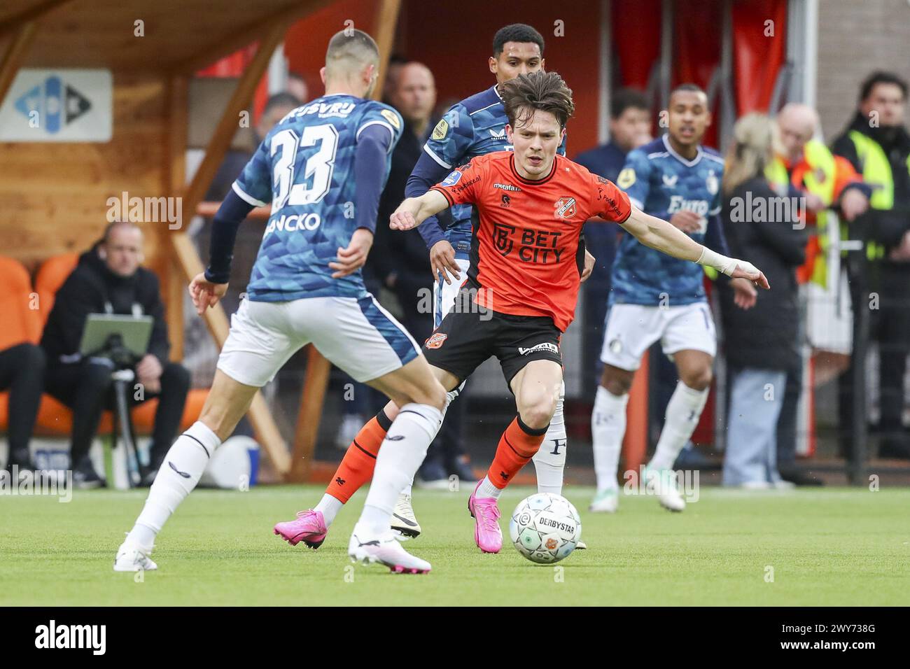 Volendam, Netherlands. 04th Apr, 2024. VOLENDAM, 04-04-2024, Kras ...