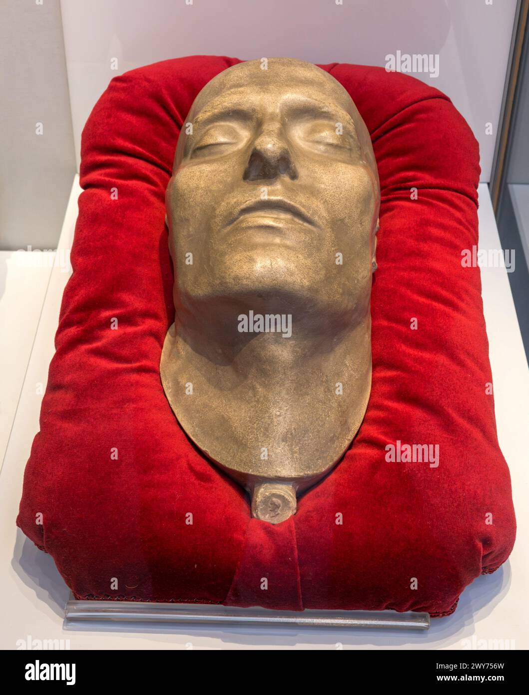 Napoleon Bonaparte Death Mask La State Museum Death Mask Of Napoleon