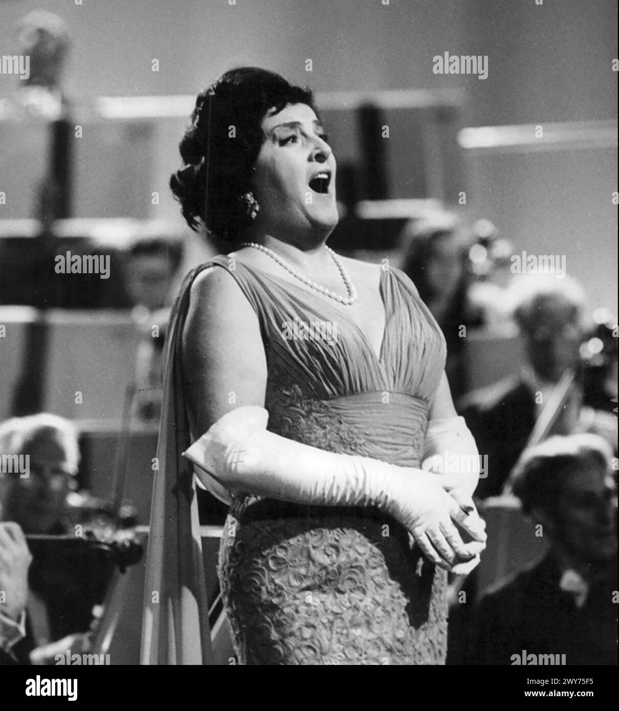 July 2005 Black and White Stock Photos & Images - Alamy