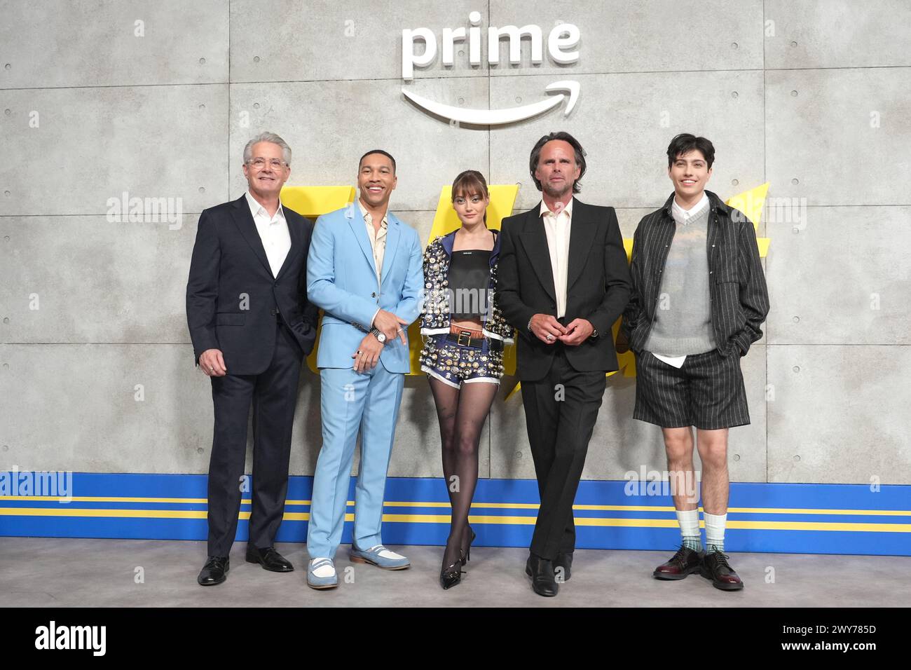 Fallout walton goggins hi-res stock photography and images - Alamy