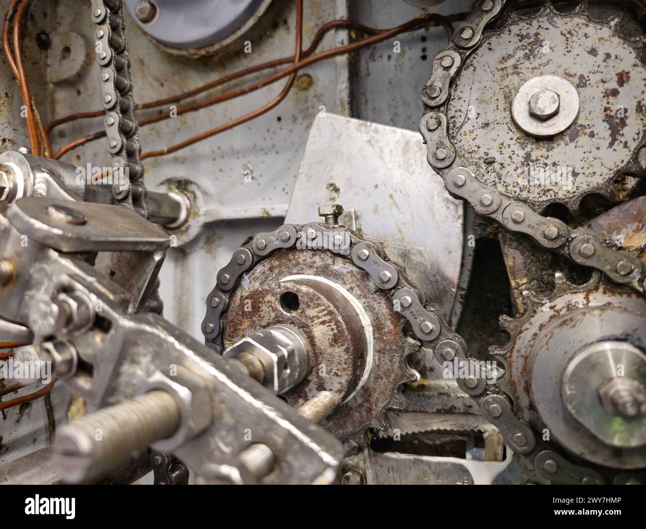 Sprocket and chain hi-res stock photography and images - Alamy