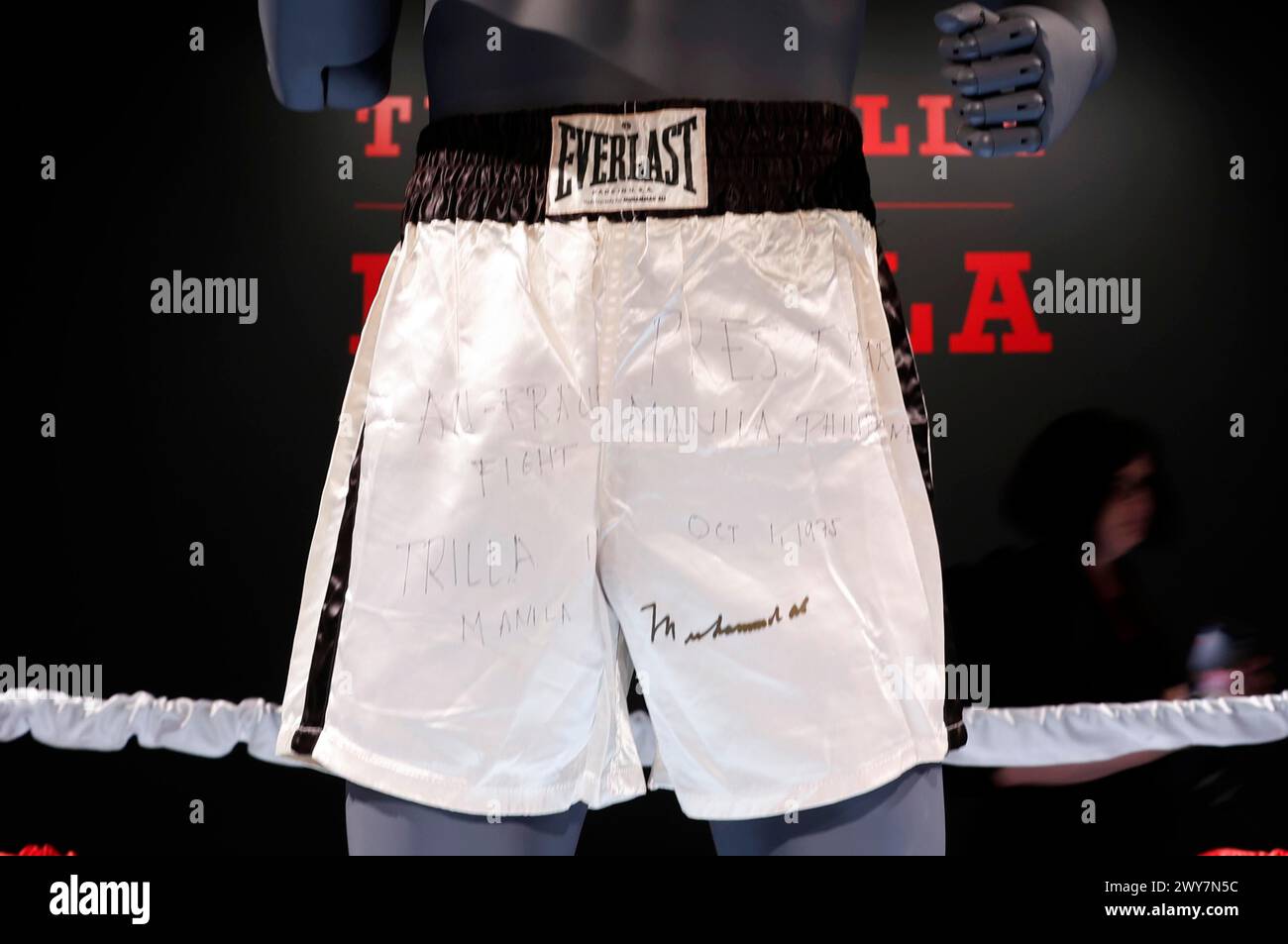 Boxing trunks hi-res stock photography and images - Alamy