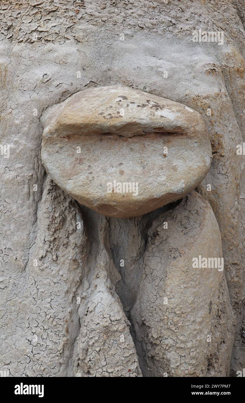 Friable sandstone hi-res stock photography and images - Alamy