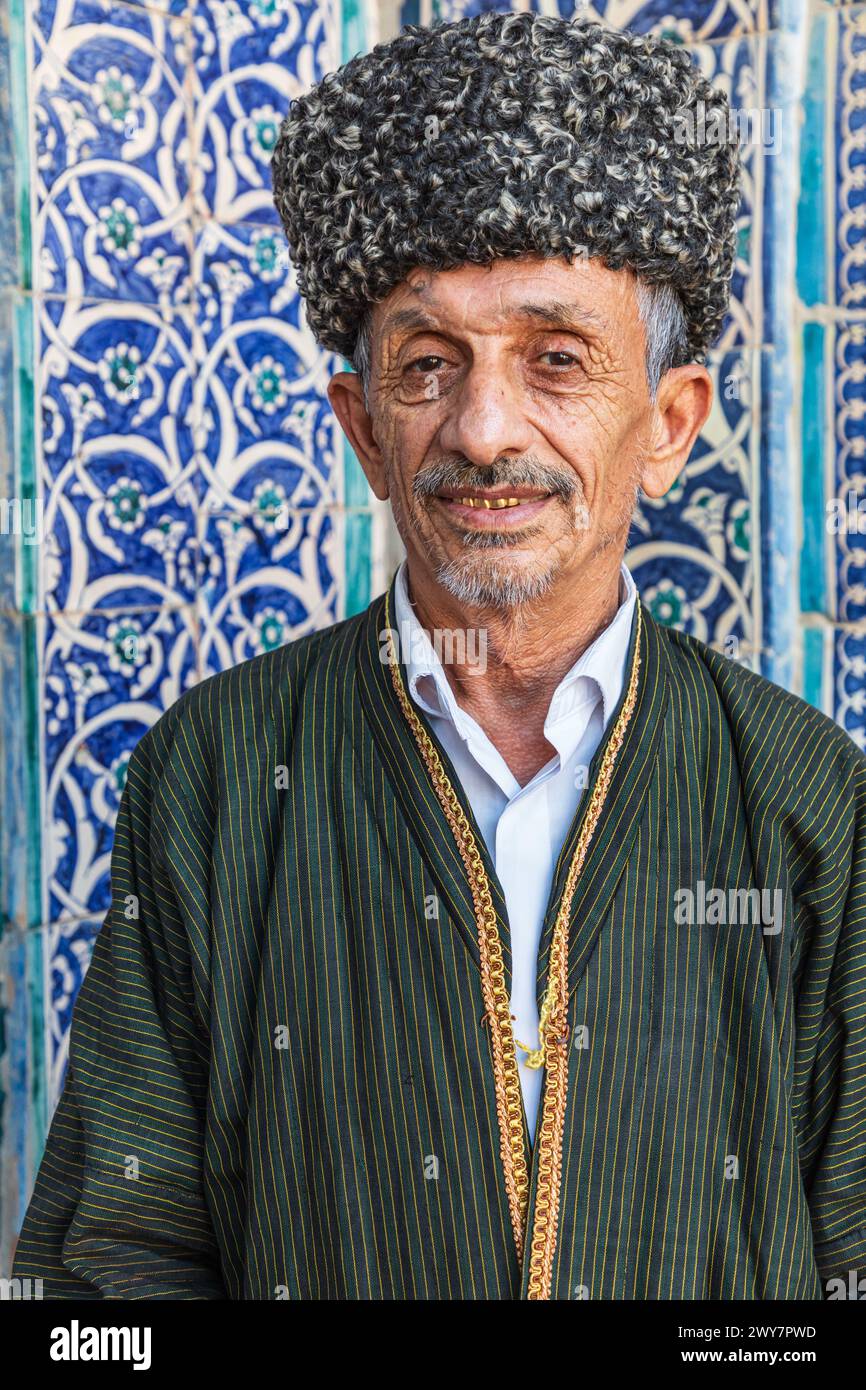 Uzbekistan musician hi-res stock photography and images - Alamy