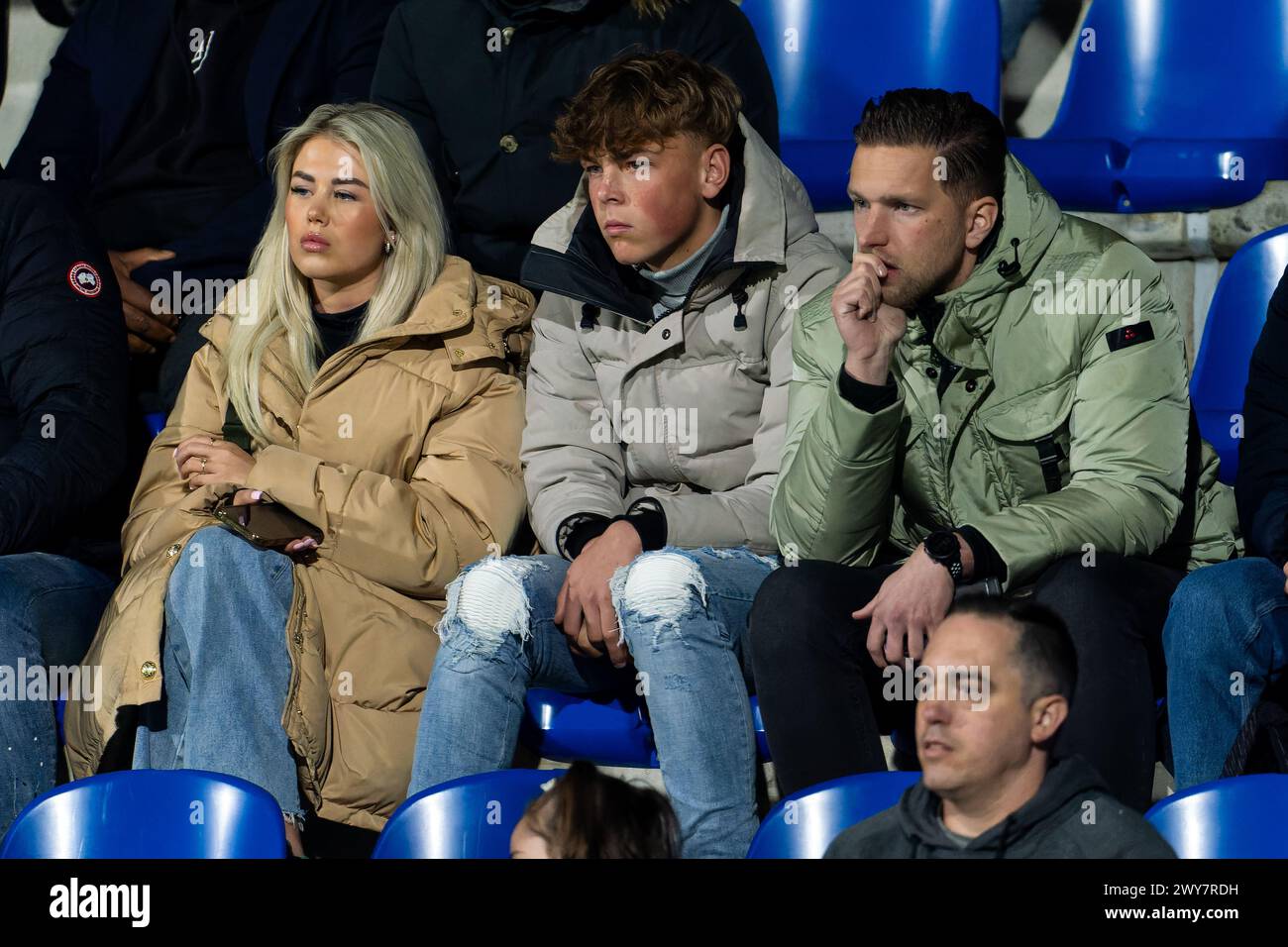 Robin van duiven hi-res stock photography and images - Alamy