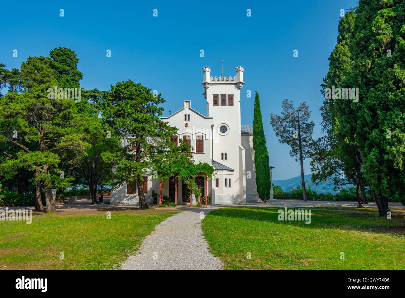 Castelletto di miramare hi-res stock photography and images - Alamy