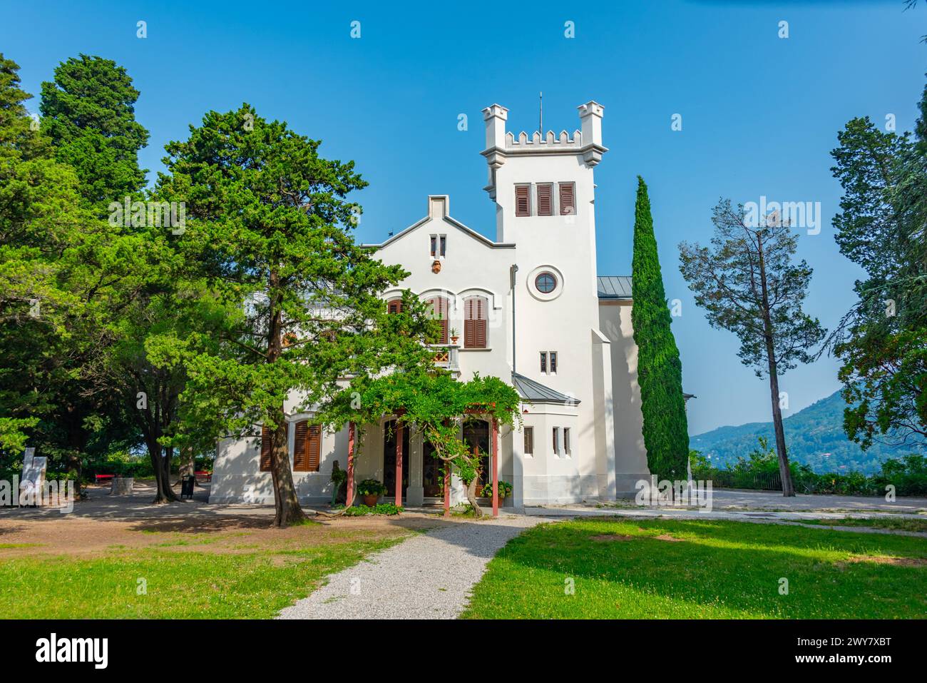 Castelletto di miramare hi-res stock photography and images - Alamy