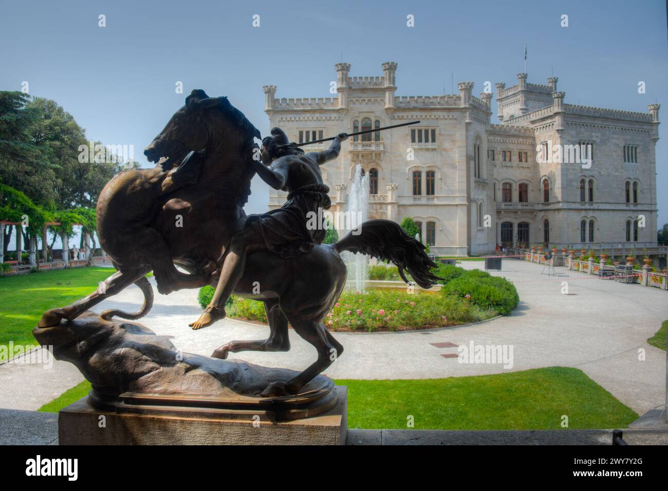Castelletto di miramare hi-res stock photography and images - Alamy