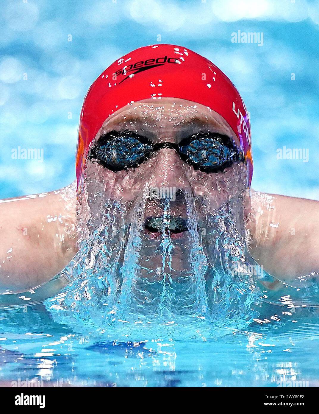 Max Litchfield in action during the Men's 400m IM Paris Final on day ...