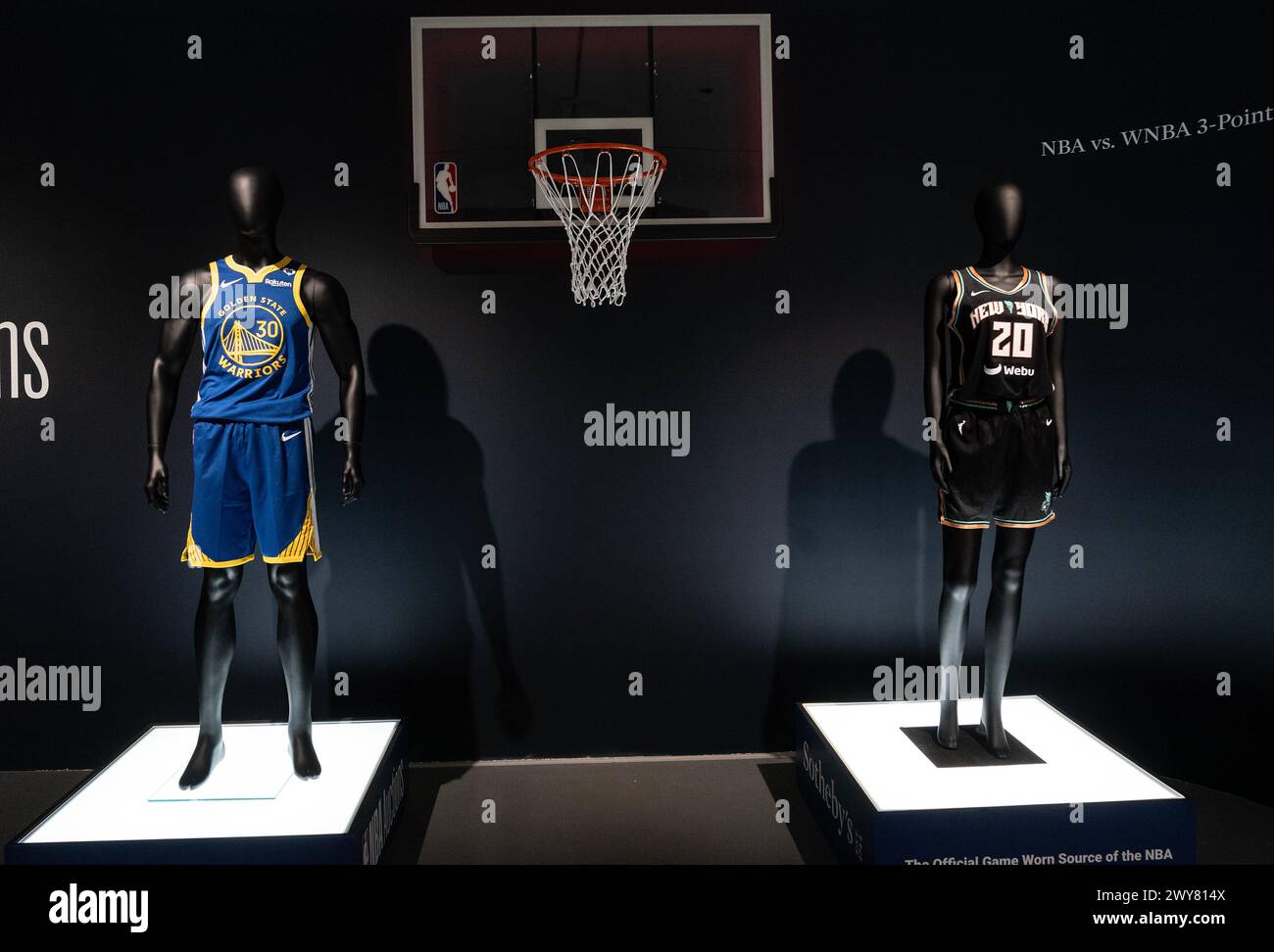 Stephen Curry and Sabrina Ionescu complete uniform worn during NBA vs ...