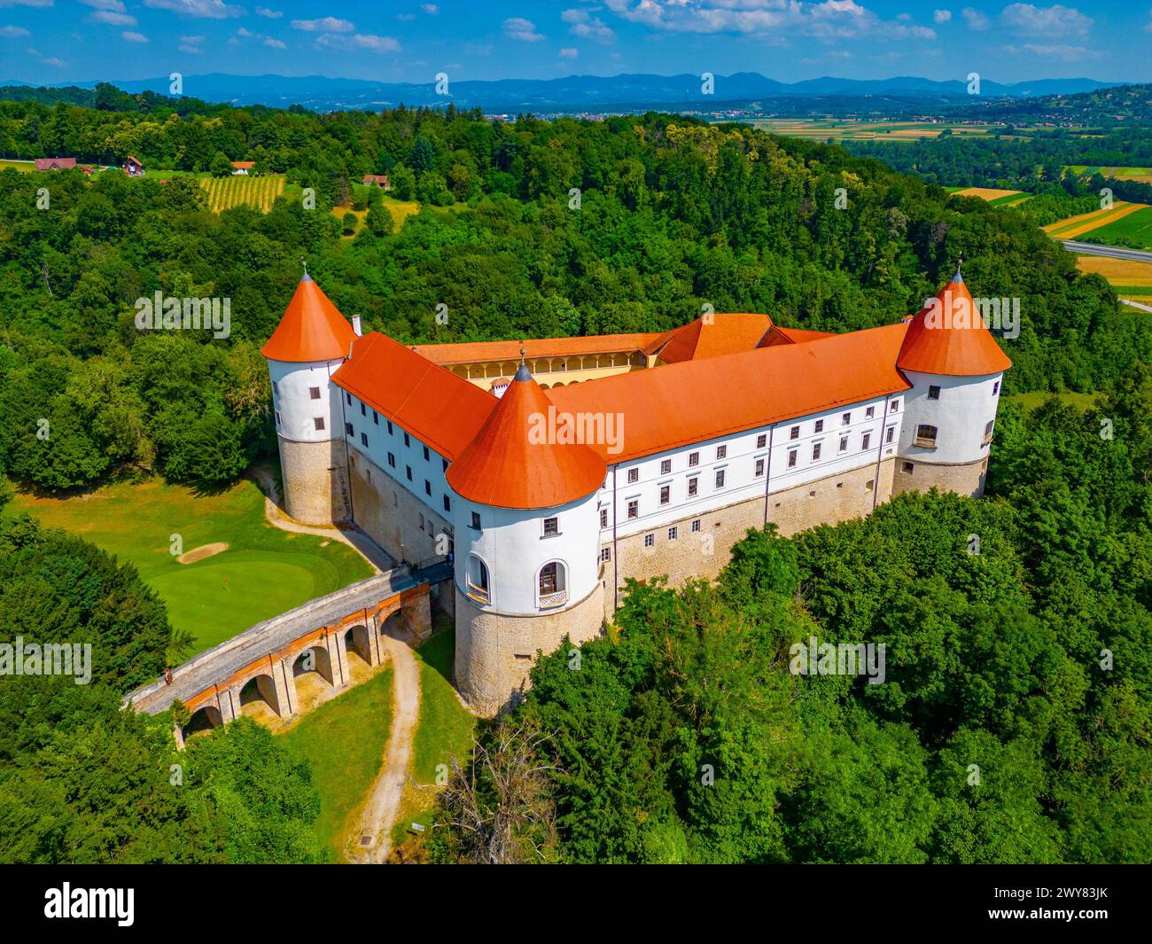 Mokrice castle golf course hi-res stock photography and images - Alamy