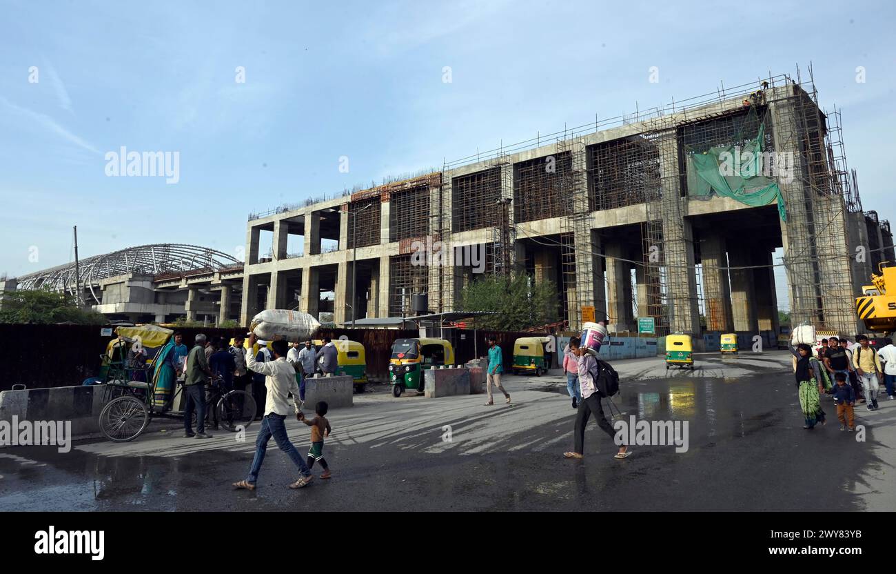 NEW DELHI, INDIA - APRIL 4: A view of under construction Delhi–Meerut ...