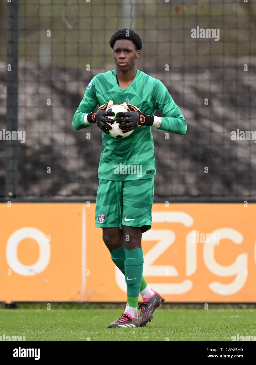 AMSTERDAM - Paris Saint Germain U17 goalkeeper Bocar Sy during the Ajax ...
