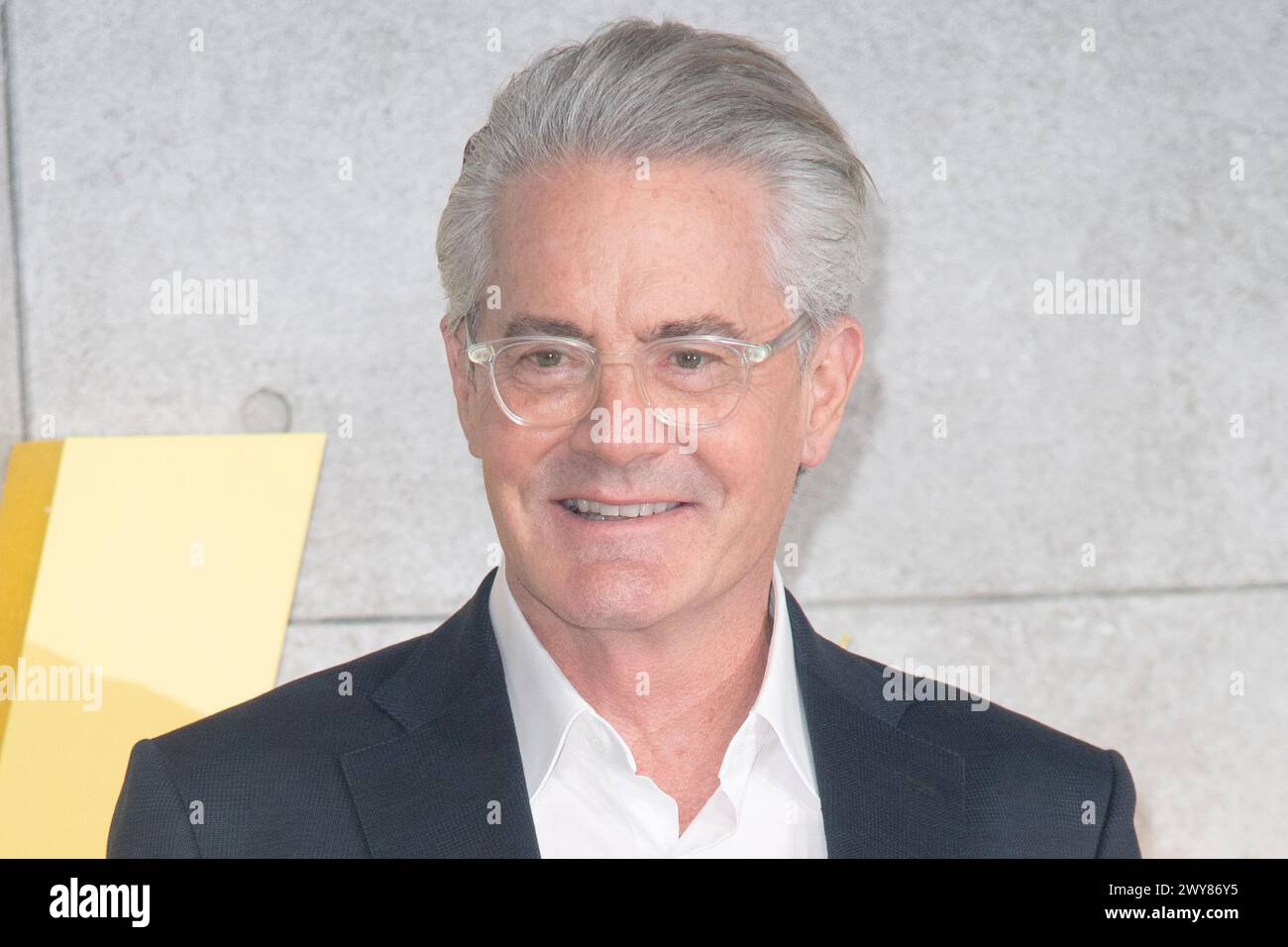 04 apr hi-res stock photography and images - Alamy
