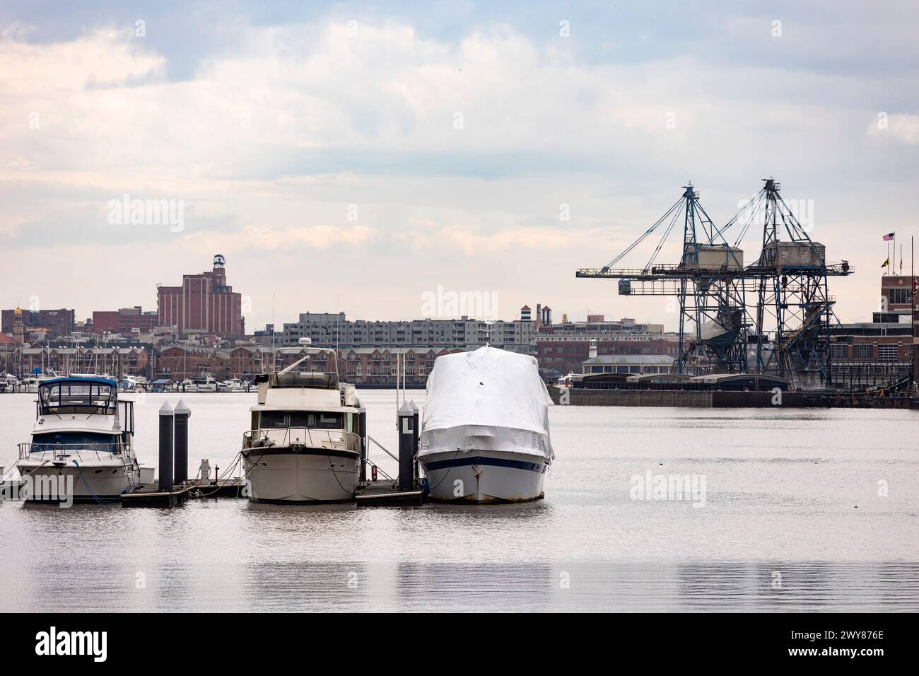 Baltimore, United States. 04th Apr, 2024. Docked boats remain stuck at ...