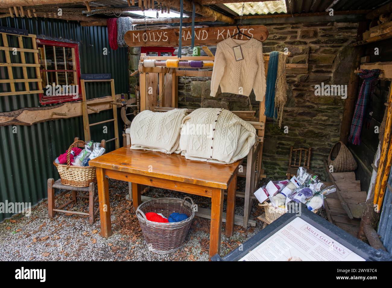 02.09.2023, Irland Land und Leute, Roadtrip am Ring of Kerry, der ...