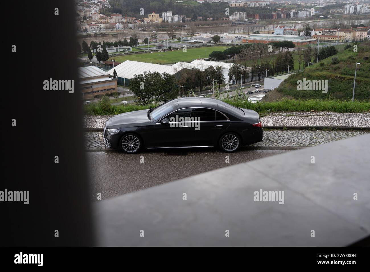 The most luxurious Mercedes Benz, Meet Mercedes Benz S Class Stock ...