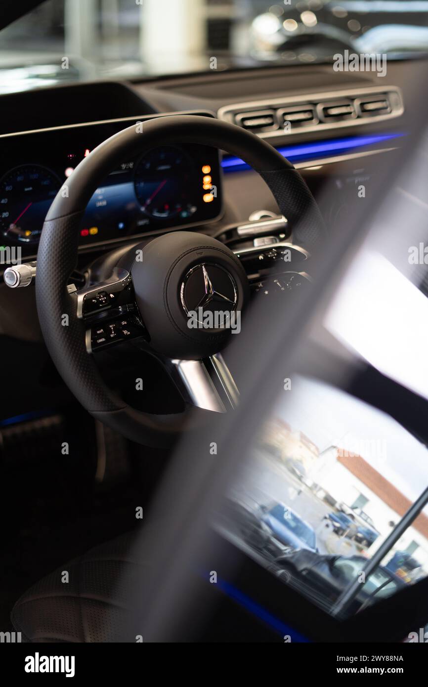 The most luxurious Mercedes Benz, Meet Mercedes Benz S Class Stock ...