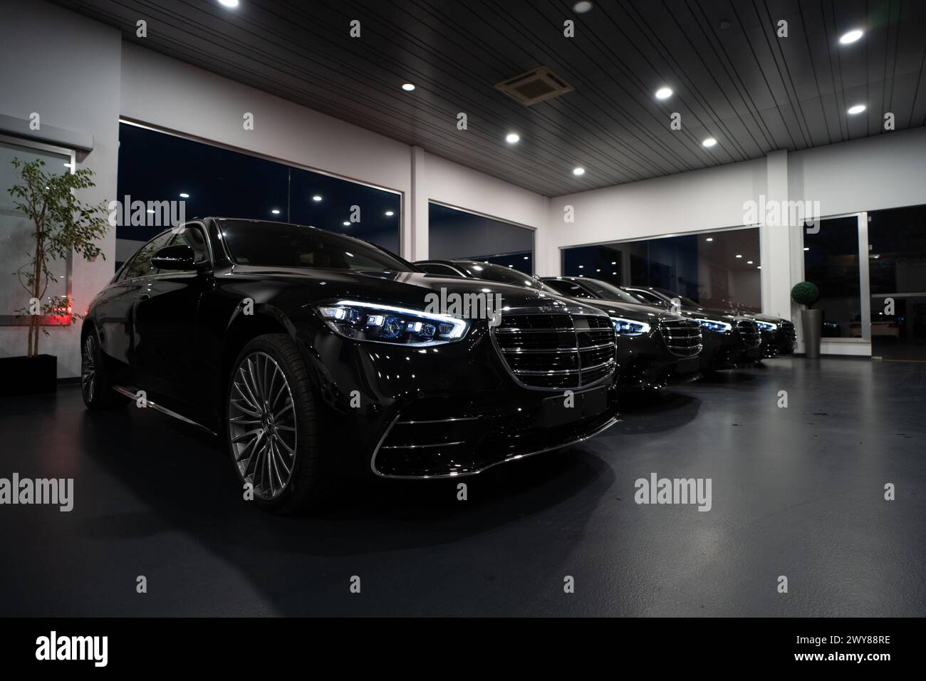 The most luxurious Mercedes Benz, Meet Mercedes Benz S Class Stock ...