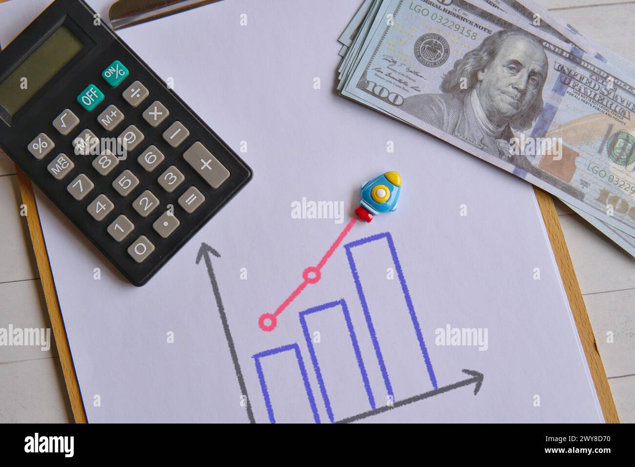 Data visualization graph hi-res stock photography and images - Alamy