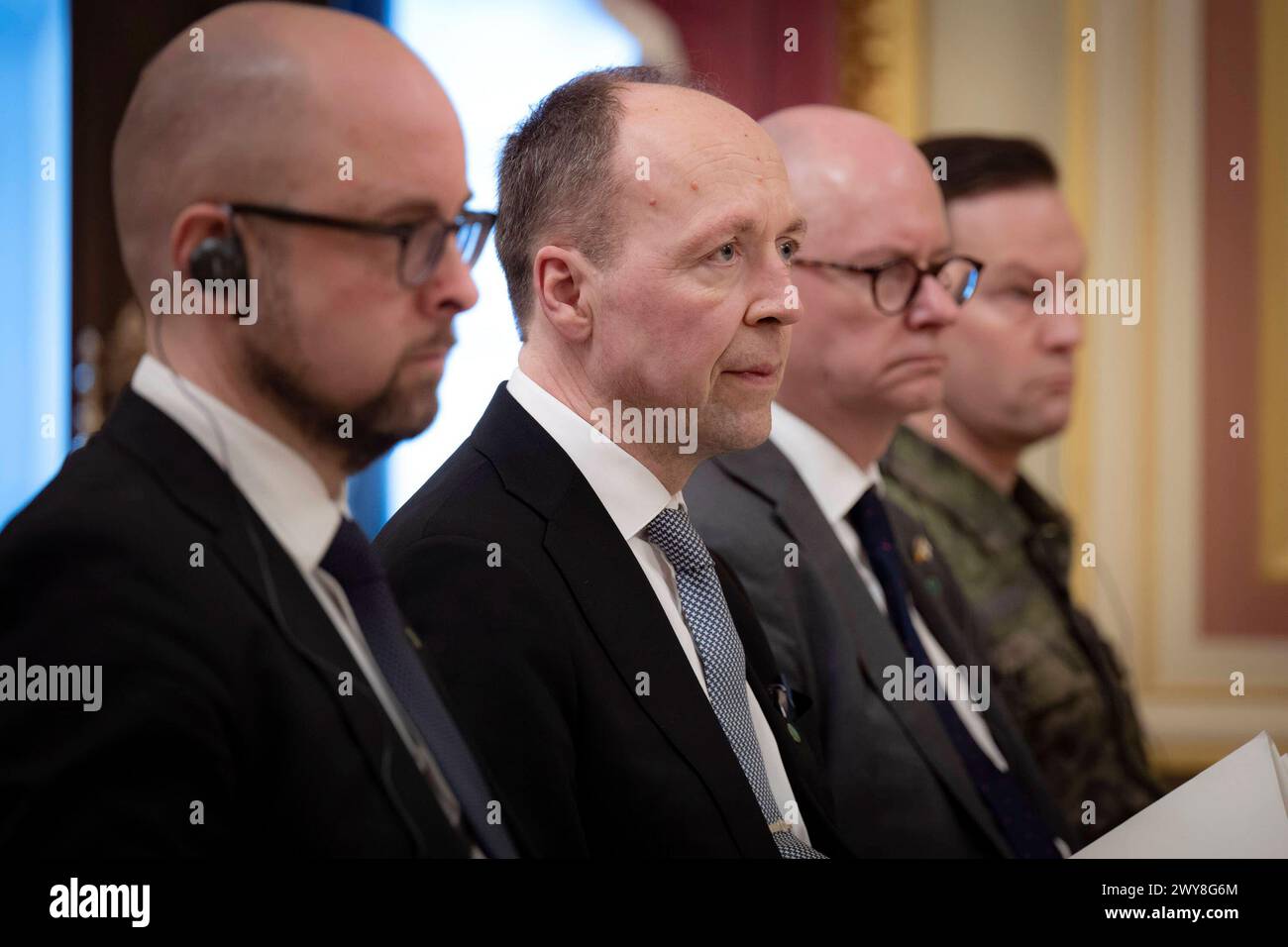 Ukrainian President Volodymyr Zelensky meet with President of Finland ...