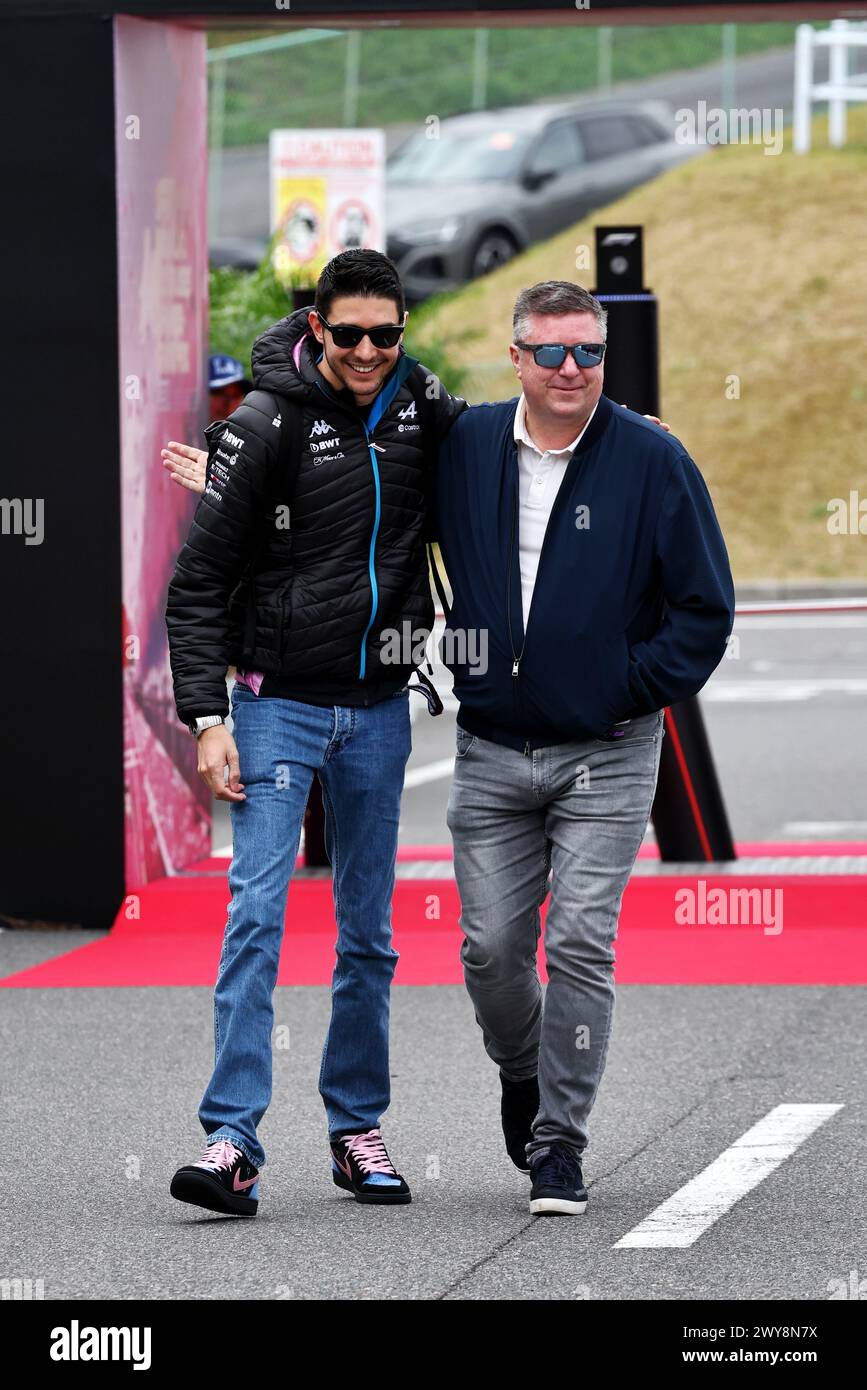 Sky sports f1 commentator hi-res stock photography and images - Alamy