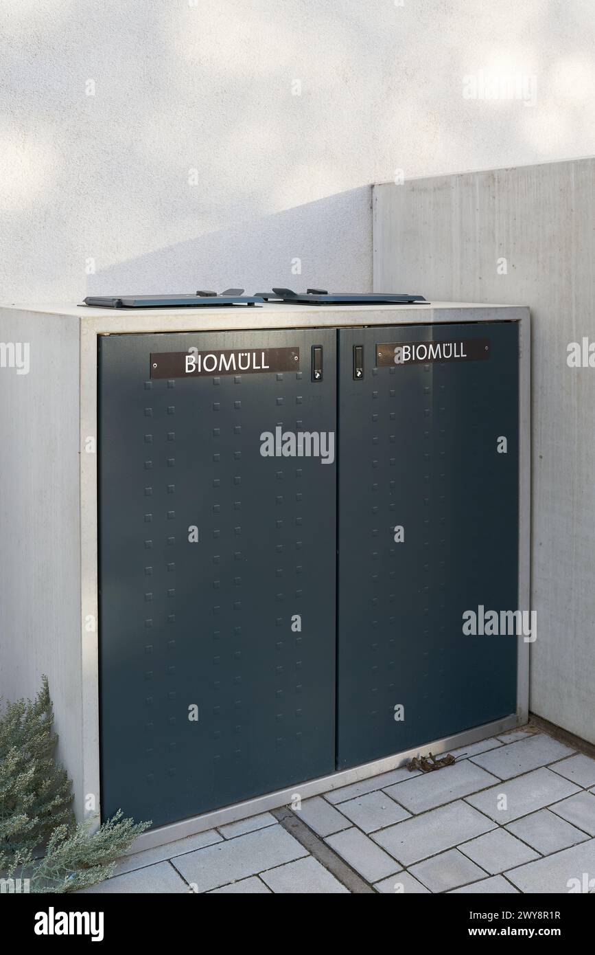 Residual waste container hi-res stock photography and images - Alamy