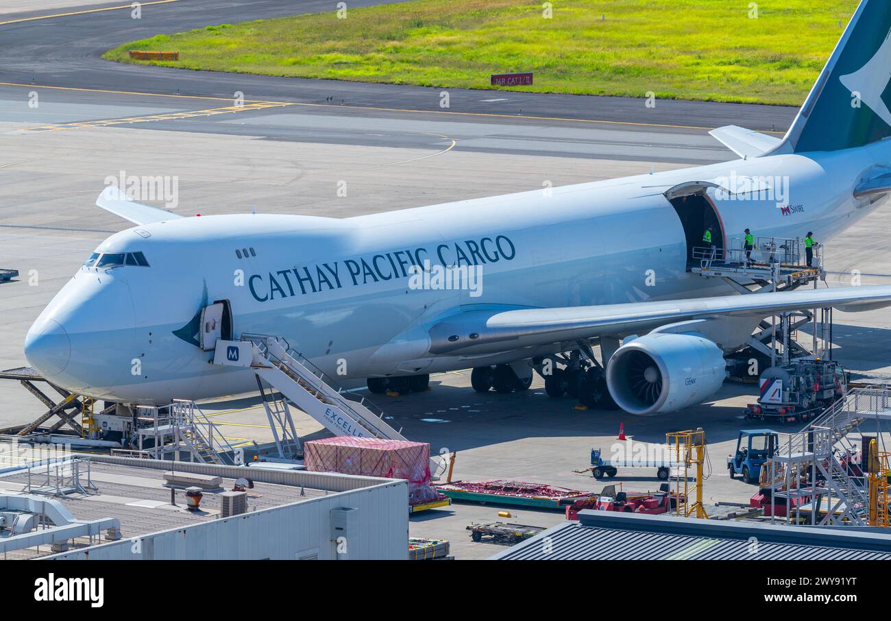 A Cathay Pacific Cargo 747 jet being loaded at Sydney (Kingsford Smith ...