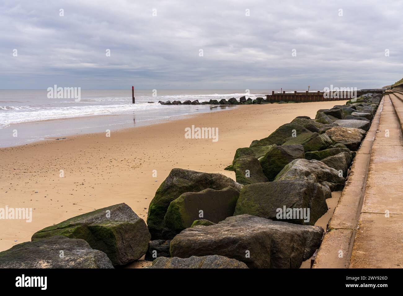 A cloudy day on the beach in Waxham, Norfolk, England, UK Stock Photo ...