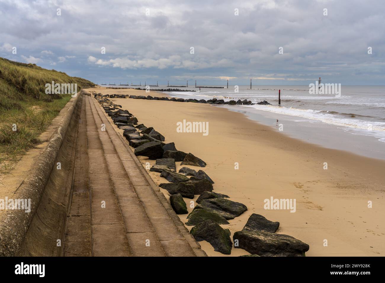A cloudy day on the beach in Waxham, Norfolk, England, UK Stock Photo ...