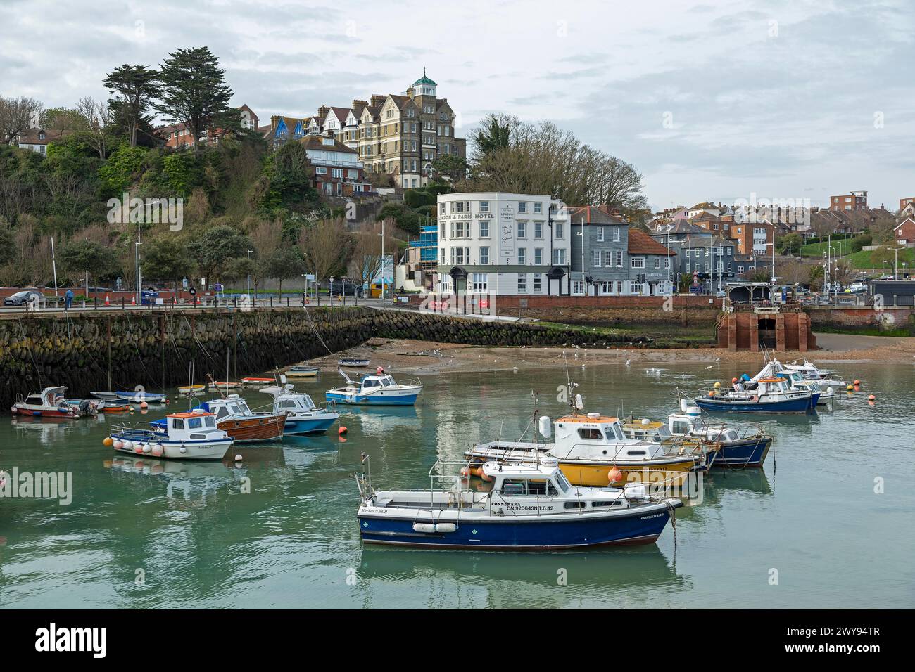 Houses, boats, boat harbour, Folkestone, Kent, Great Britain Stock ...