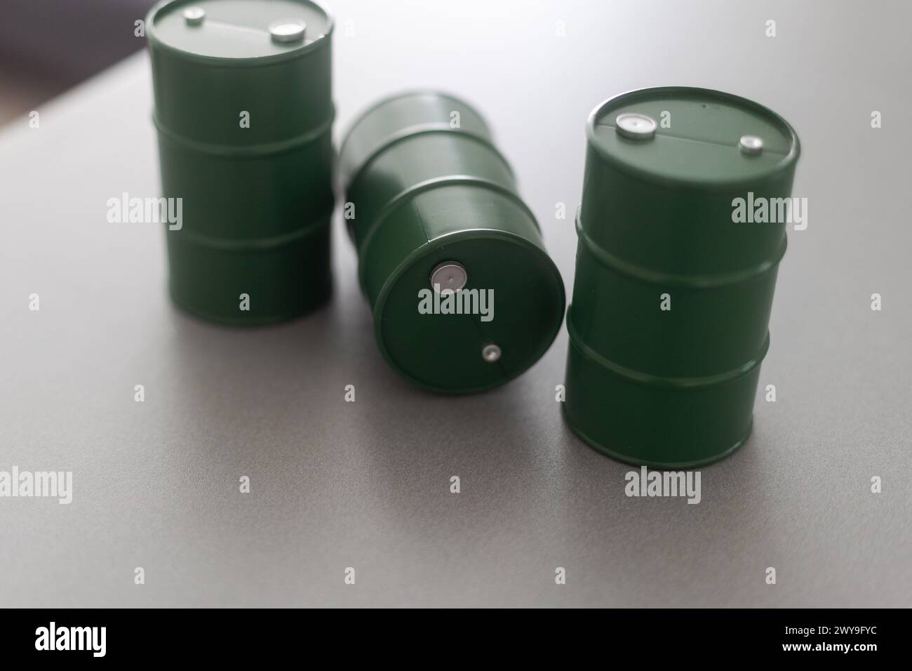 Oil barrel model on the table Stock Photo - Alamy