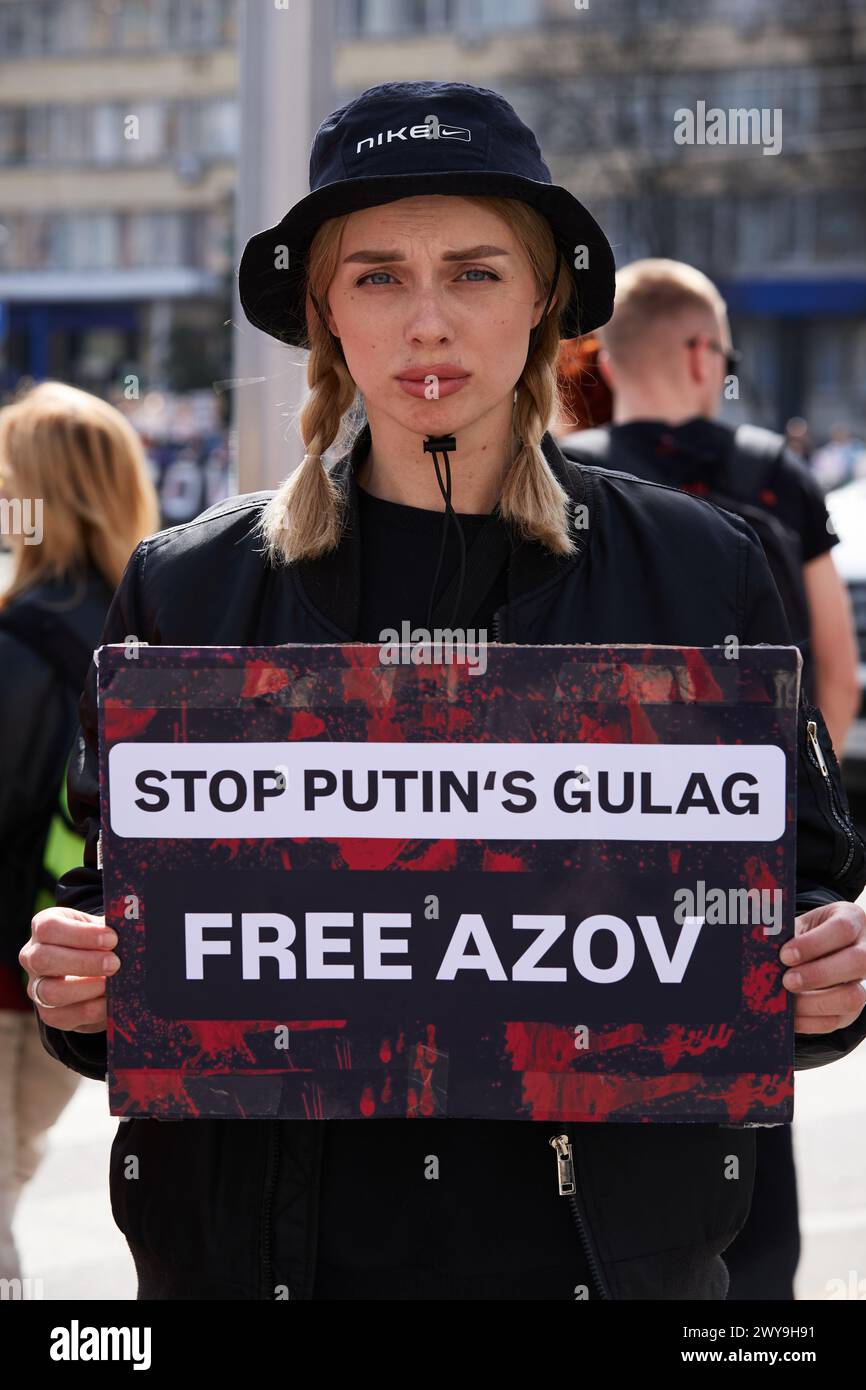 Female prisoners of gulag hi-res stock photography and images - Alamy