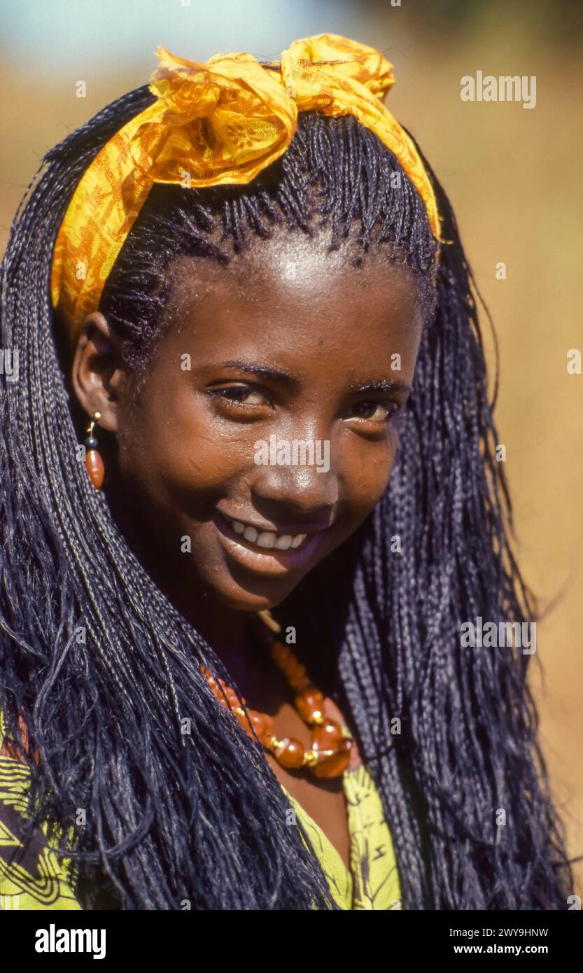 Dakar senegal girl hi-res stock photography and images - Alamy
