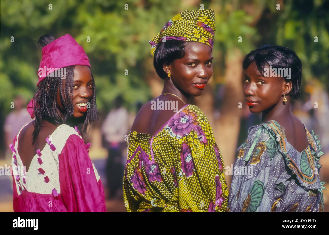 Senegal women portraits hi-res stock photography and images - Alamy
