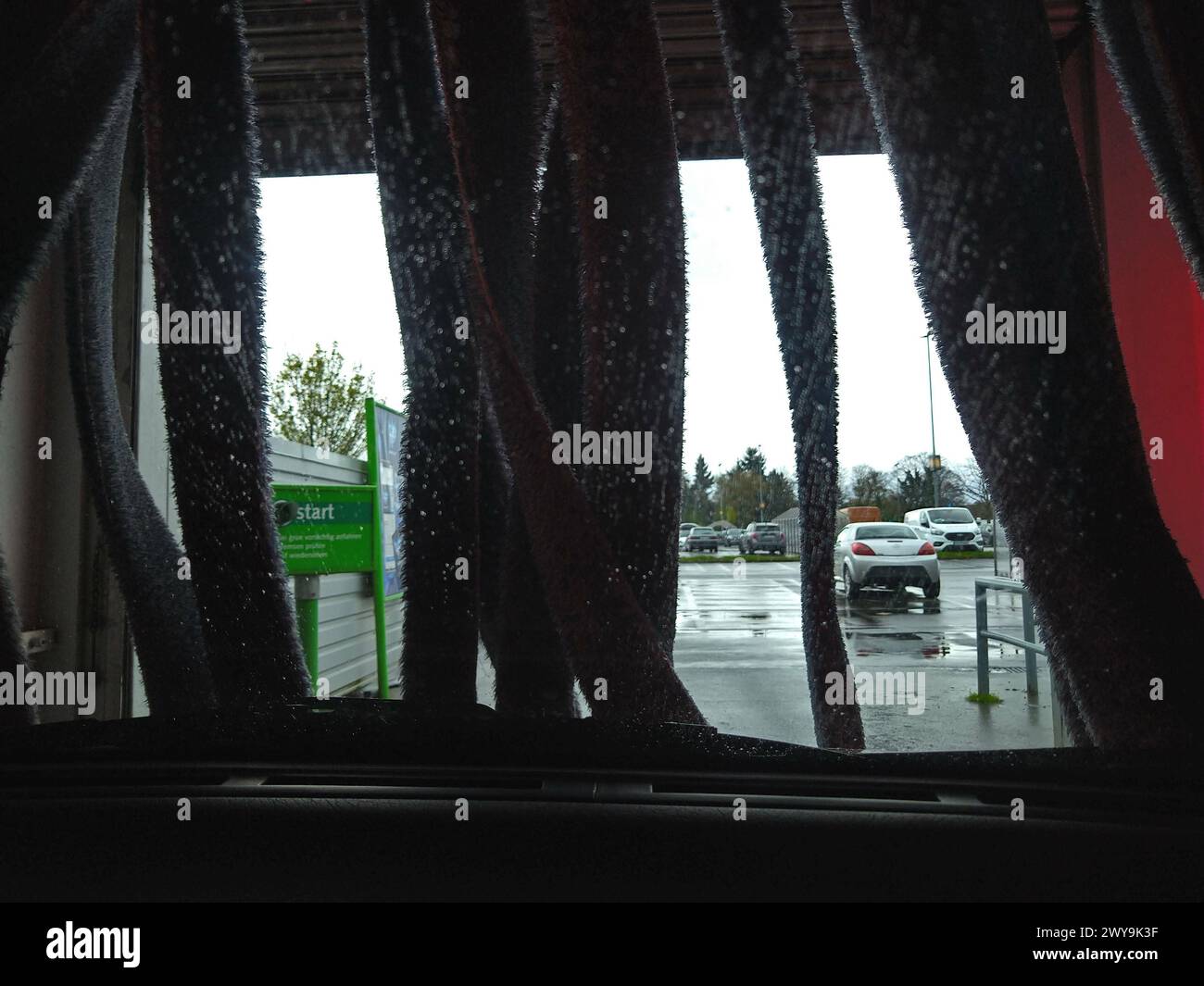 Autowaschanlage deutschland hi-res stock photography and images - Alamy