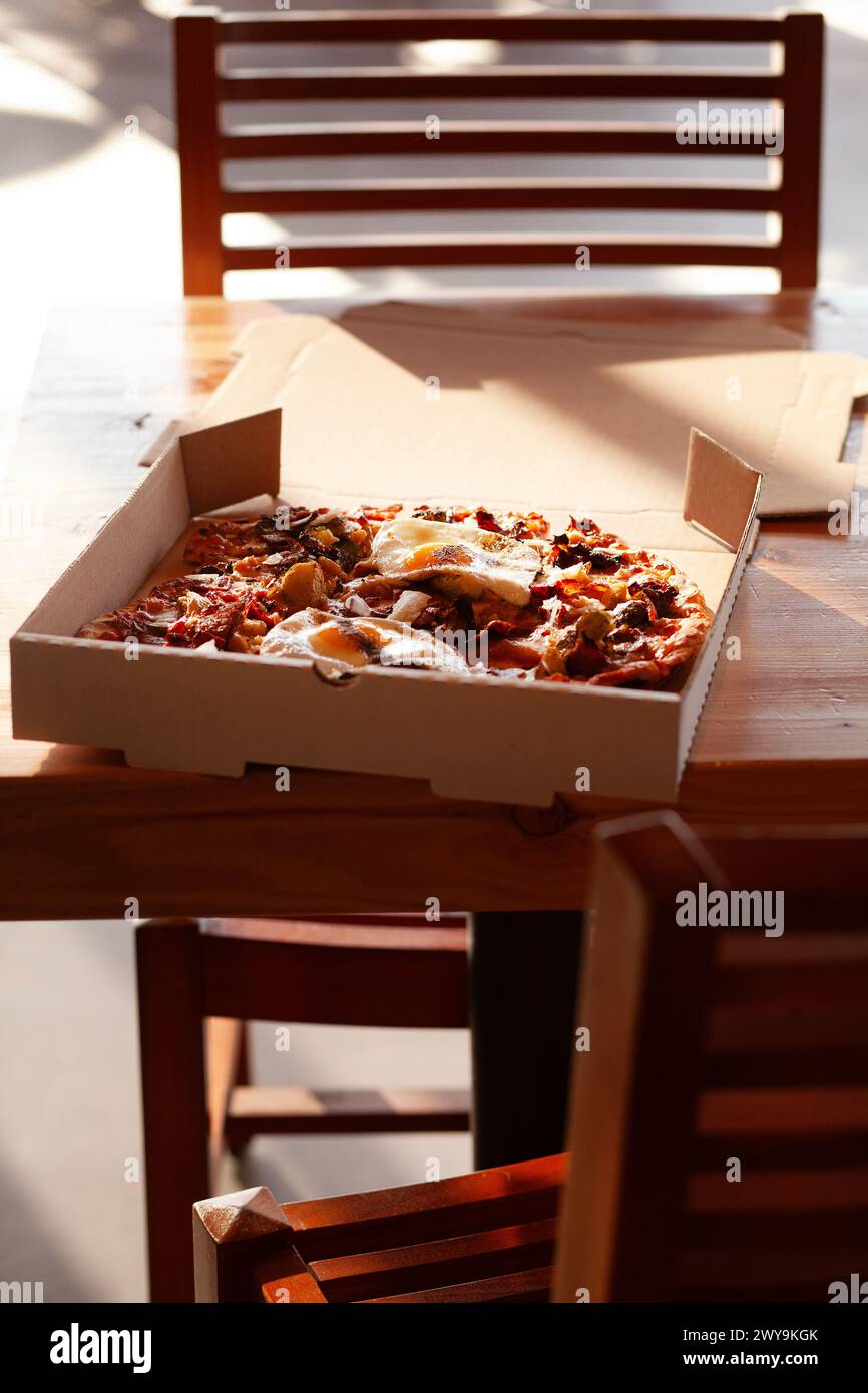 Open pizza hi-res stock photography and images - Alamy