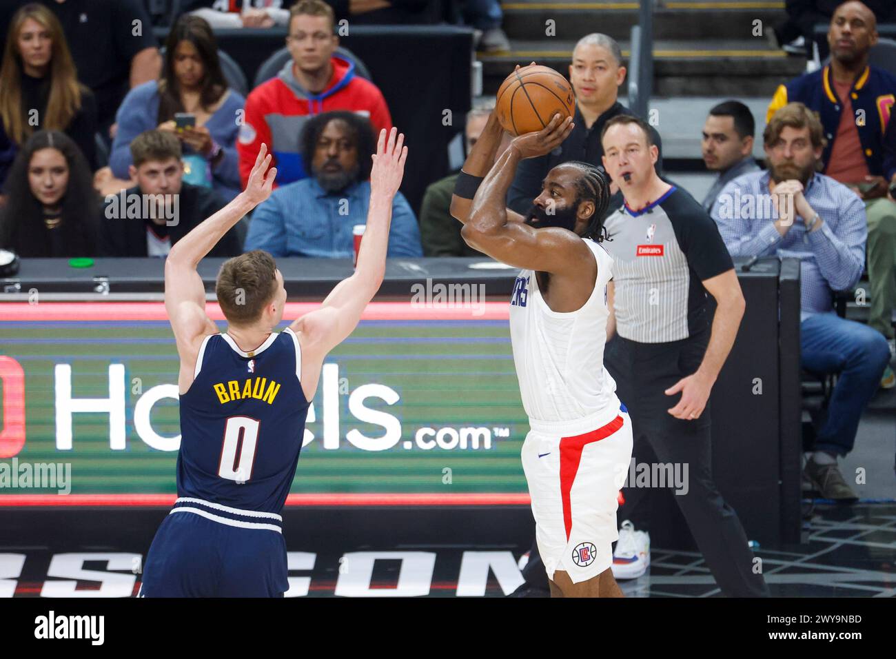 James harden clippers hi-res stock photography and images - Alamy
