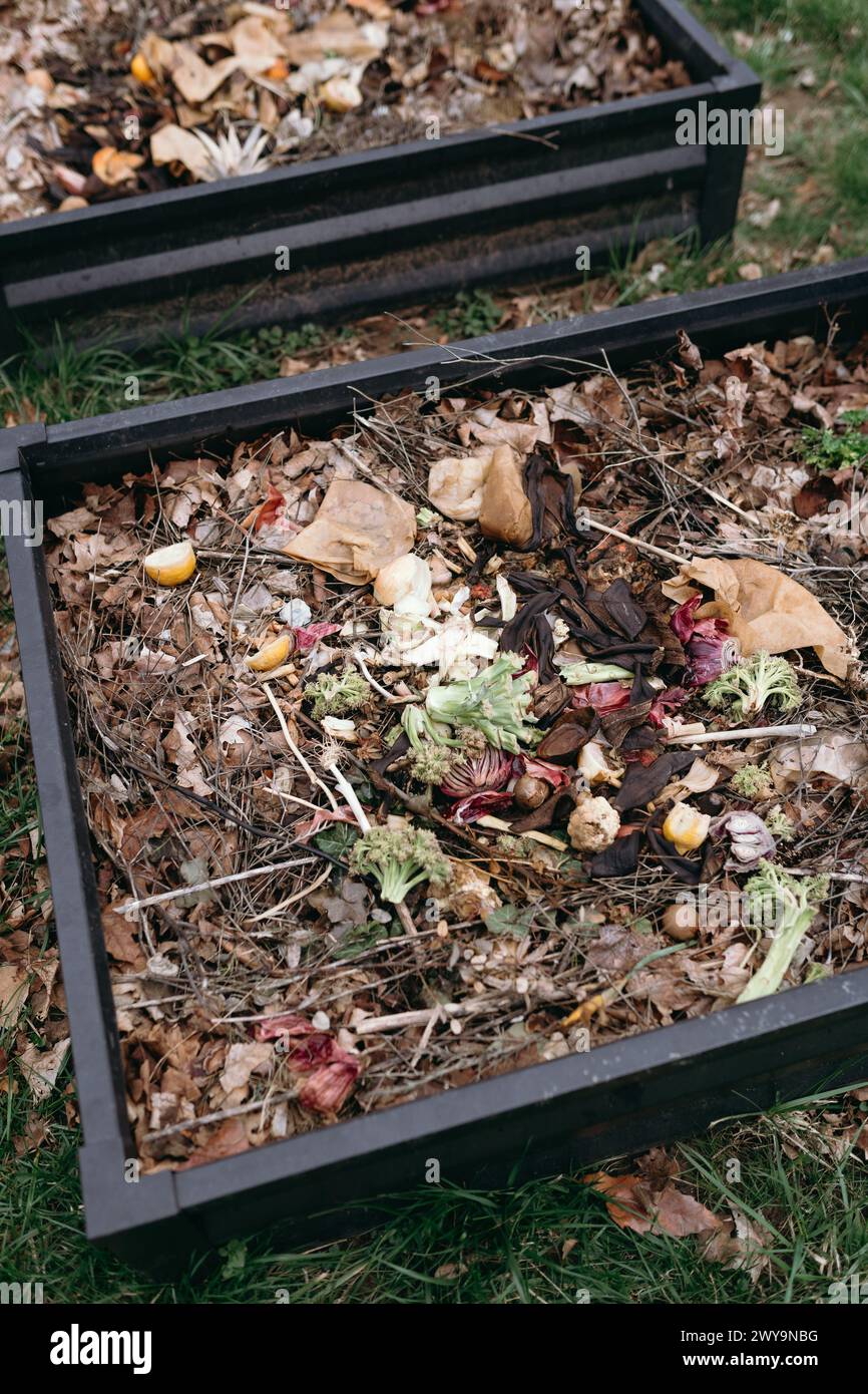 Composting process hi-res stock photography and images - Alamy