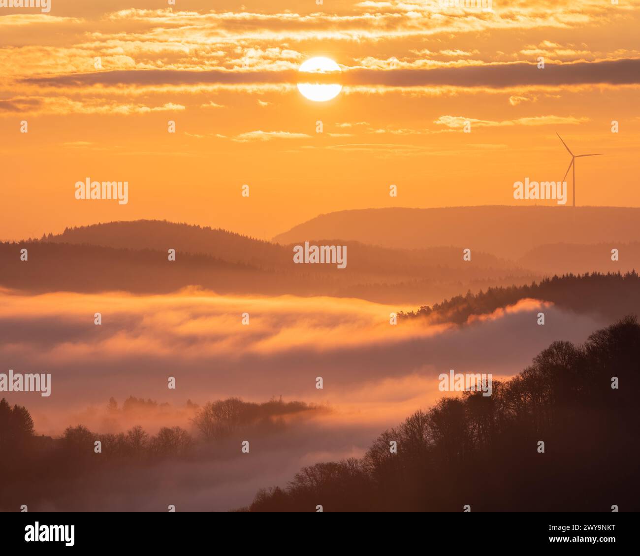 Tranquil backdrop of distant hills hi-res stock photography and images ...