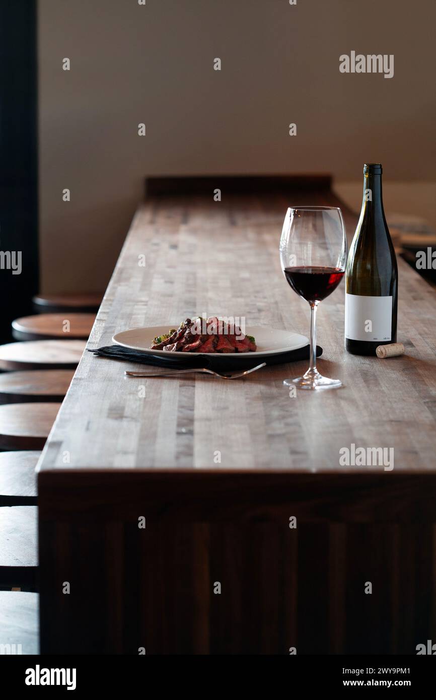 Restaurant bar meat red hi-res stock photography and images - Alamy