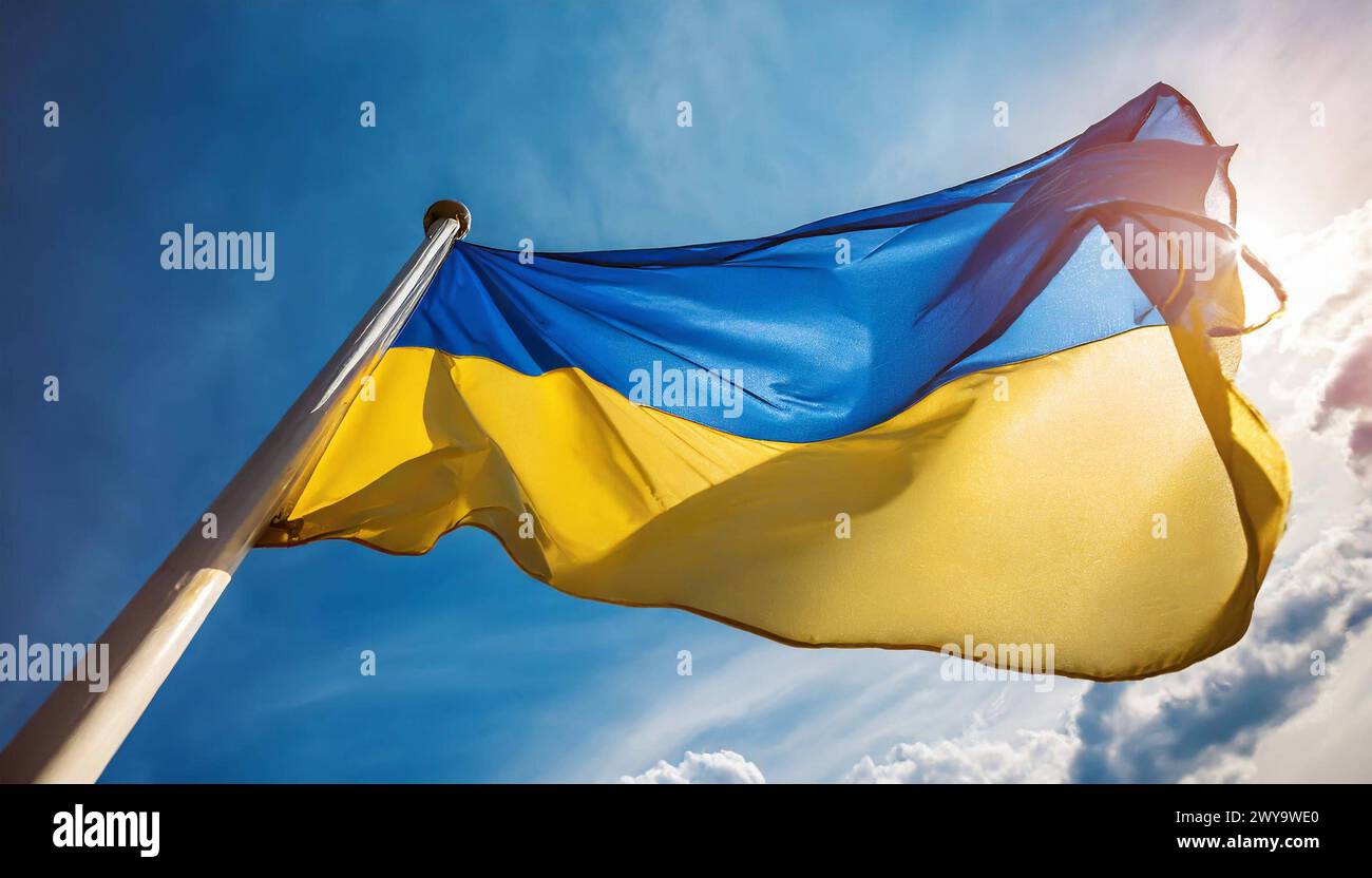 Fahnen, die Nationalfahne von Ukraine, flattert im Wind Stock Photo - Alamy