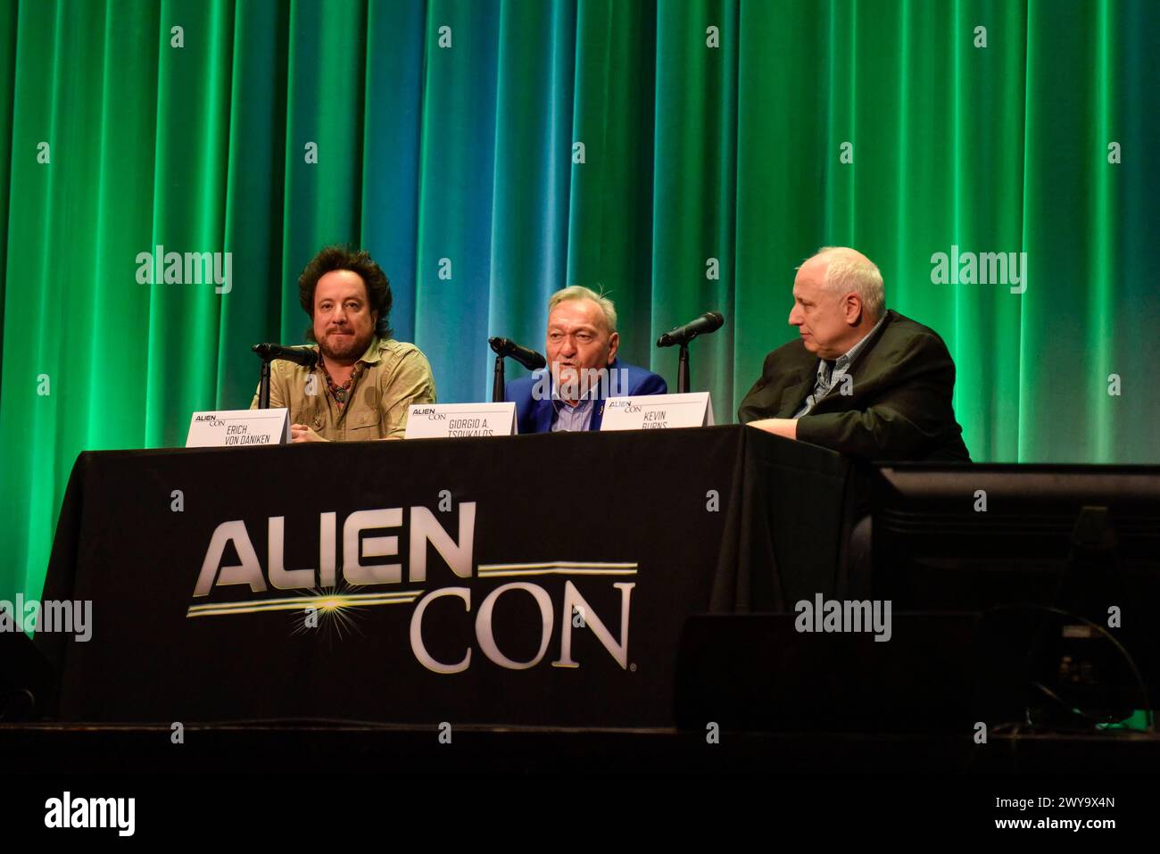 Ancient Aliens star Giorgio Tsoukalos and Producer Kevin Burns ...
