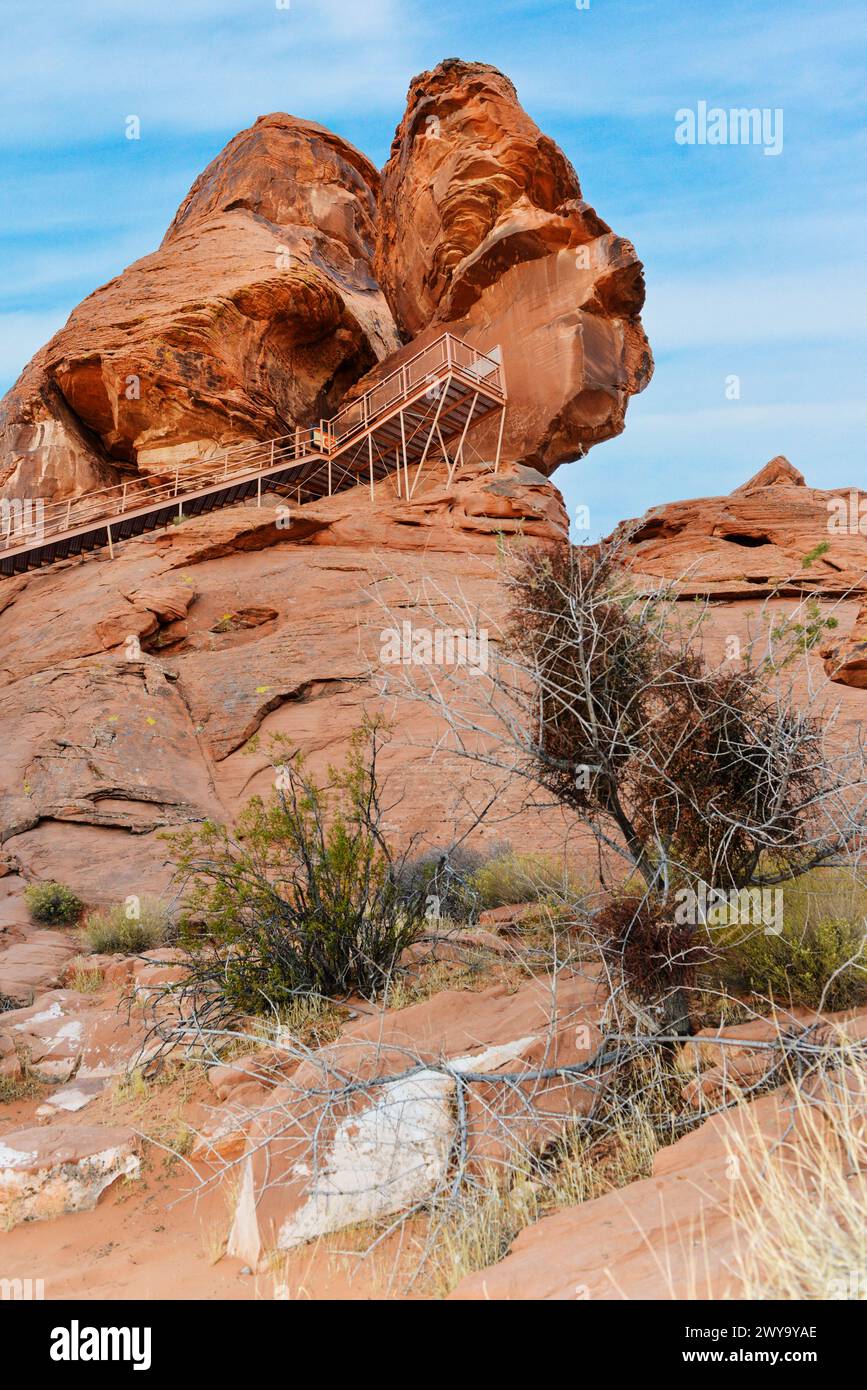 Valley of Fire Nevada, Ramp to petroglyphs Stock Photo - Alamy