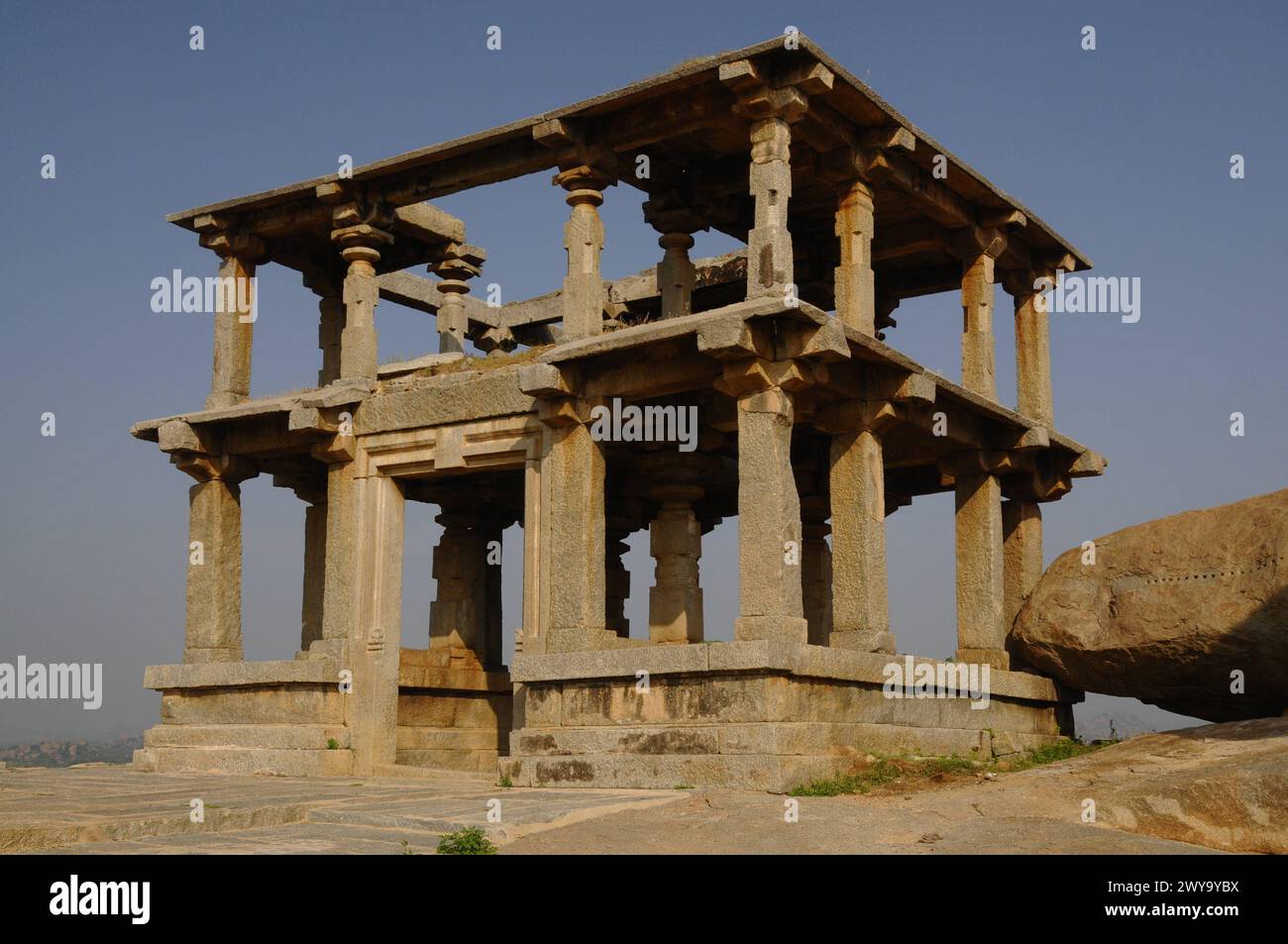 Hemakuta Hill Temple, Hampi, UNESCO World Heritage Site, Karnataka ...