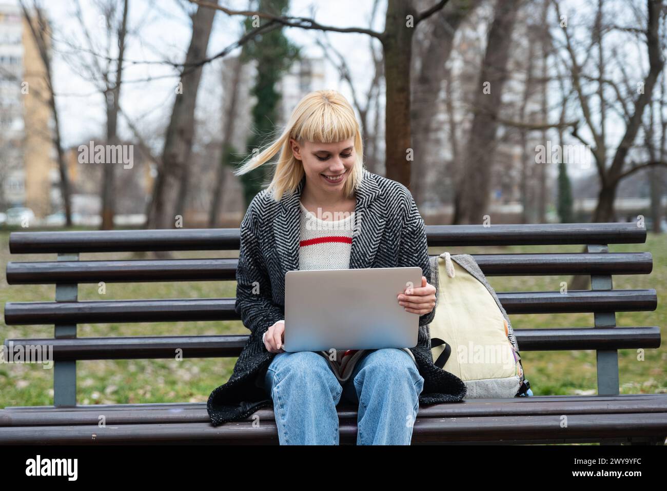 Generation z worker hi-res stock photography and images - Alamy