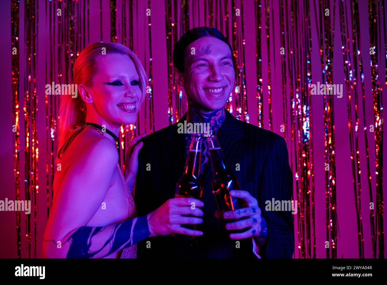 Couple standing side by side hi-res stock photography and images - Alamy